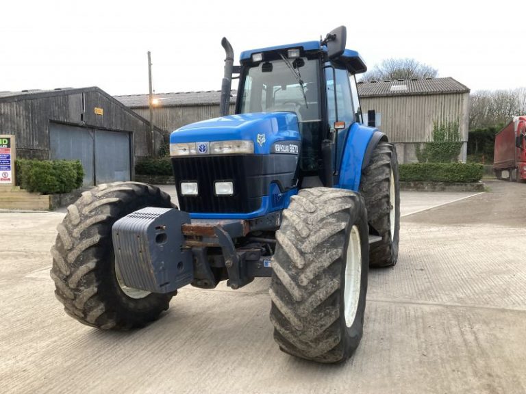 New Holland 8870 - WH Bond & Sons Ltd
