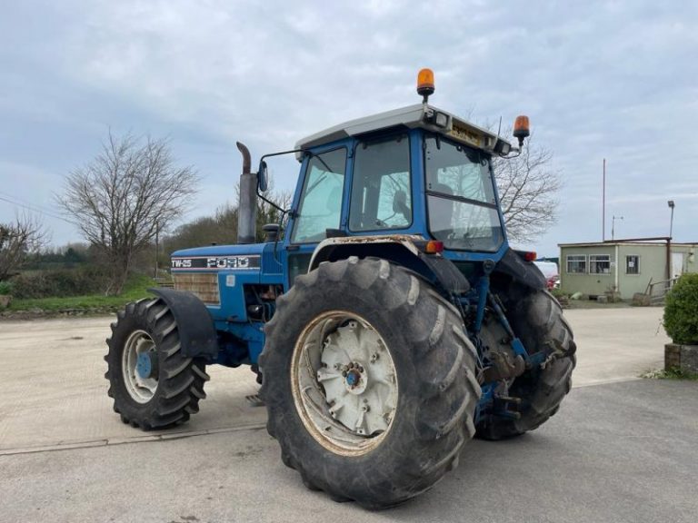 1988 Ford TW25 SQ - WH Bond & Sons Ltd